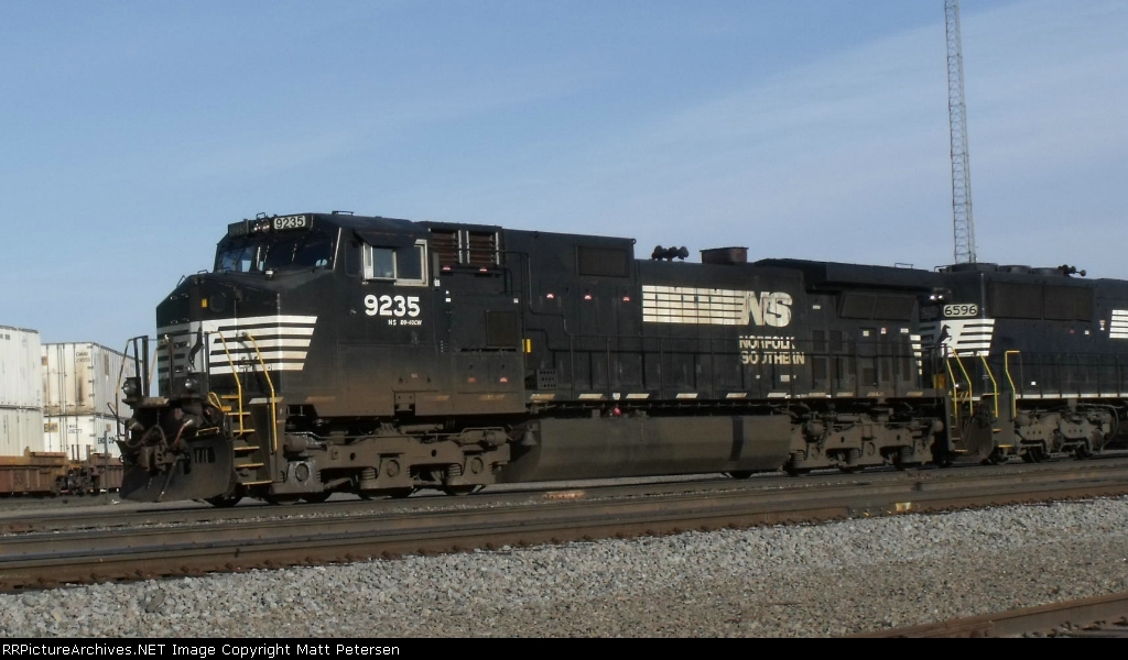 NS 9235